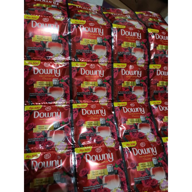 Jual downy pewangi pelembut pakaian 60 sachet / 5 renceng varian merah ...