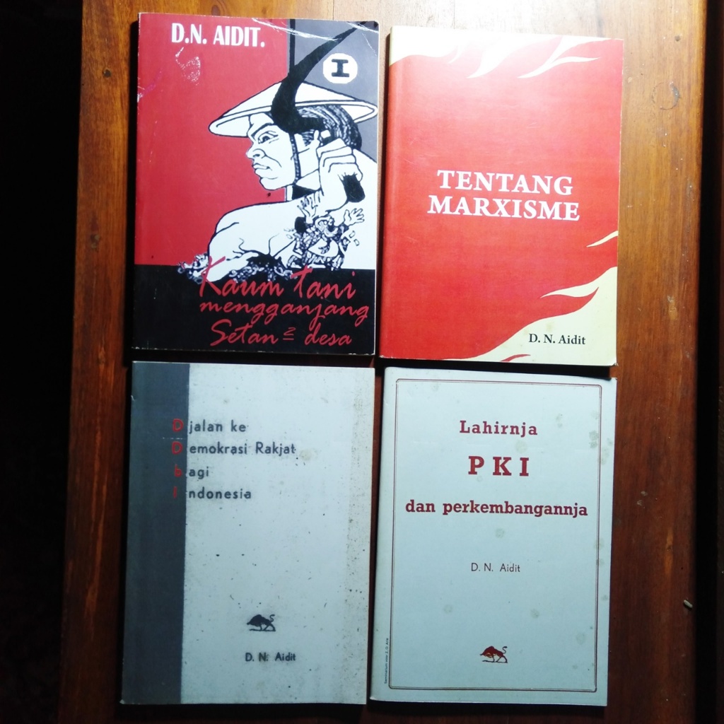 Jual EMPAT BUKU SOSIALIS KARYA D.N. AIDIT | Shopee Indonesia