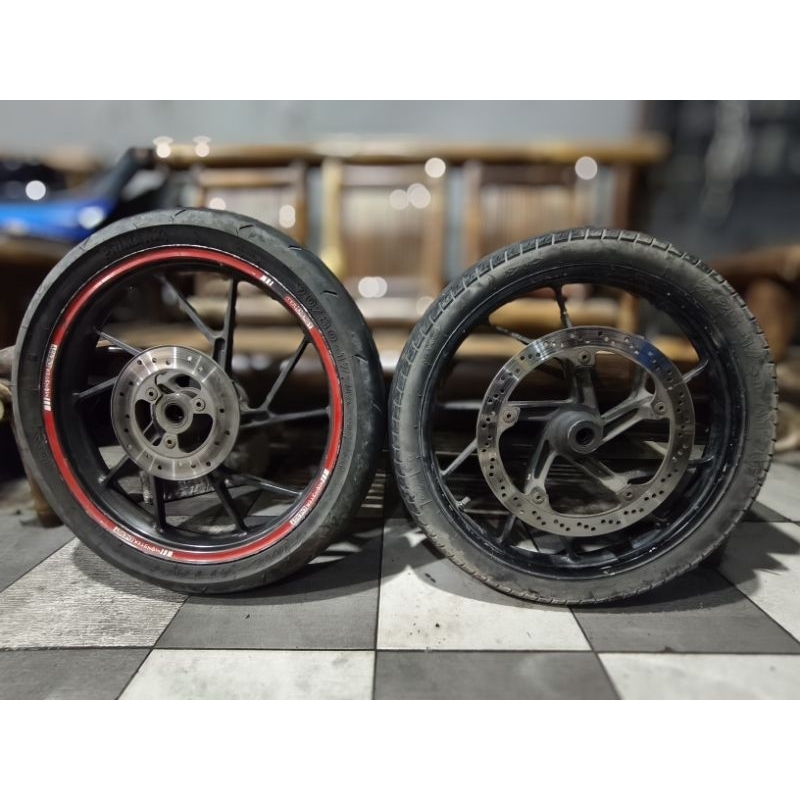 Jual velg satria fu/satria injeksi original copotan | Shopee Indonesia