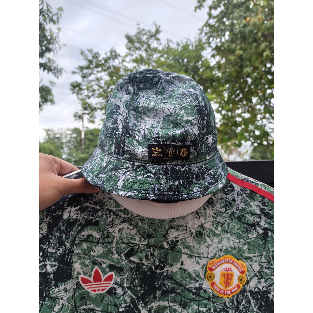 Jual Bucket Hat Manchester United Stone Roses BNWT | Shopee Indonesia