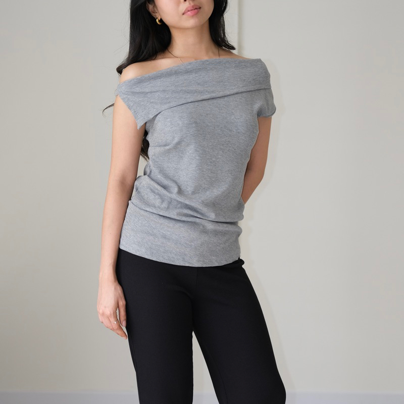 Jual Tessa Top | Atasan Wanita Lengan Pendek Off Shoulder Basic Korean ...