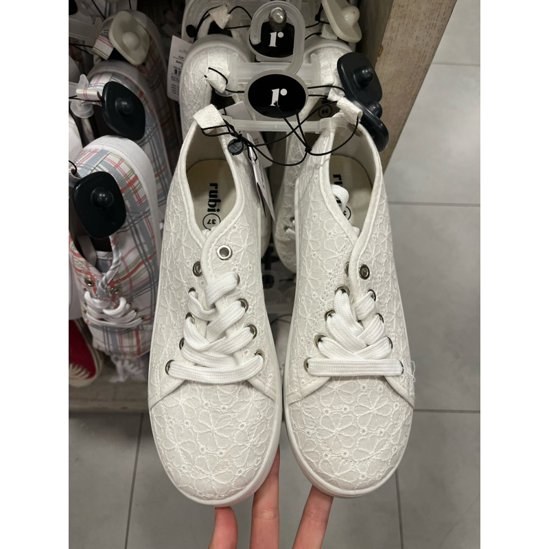 Jual SEPATU RUBI WHITE TEXTURED | DISCOUNT JASTIP | Shopee Indonesia