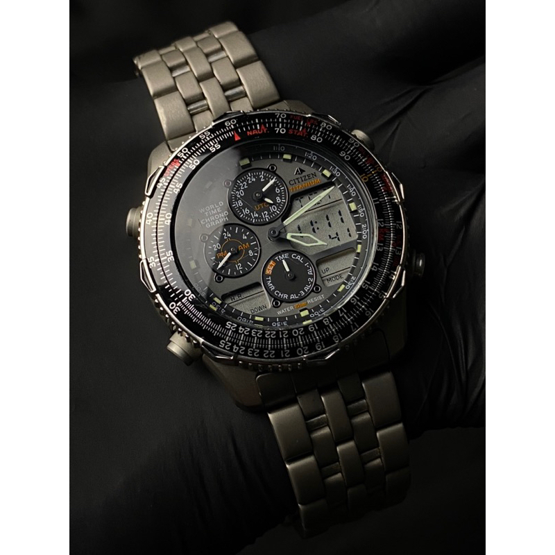 Jual Citizen Promaster C300-E80141 Titanium Ana-Digi Made in Japan ...