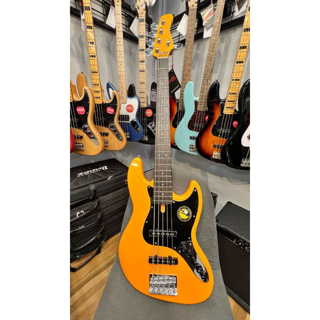 Jual Sire V3 2gen 5 String Active Marcus Miller Bass Elektrik - Orange ...