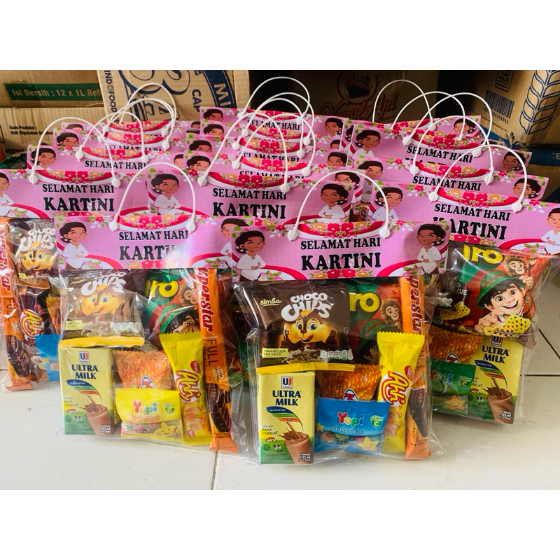 Jual Paket snack ulang tahun ready | Shopee Indonesia