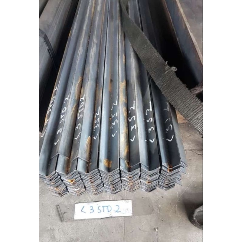 Jual Besi siku 3x3 / 30x30 tebal 2mm | Shopee Indonesia