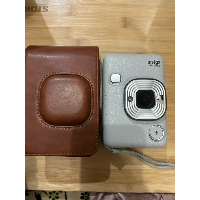 Jual preloved kamera FUJIFILM Instax Mini Liplay Hybrid Instant Camera ...