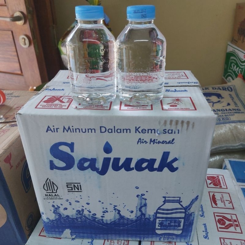 Jual Sajuak Air Mineral dus Gelas/Botol 220 ml | Shopee Indonesia