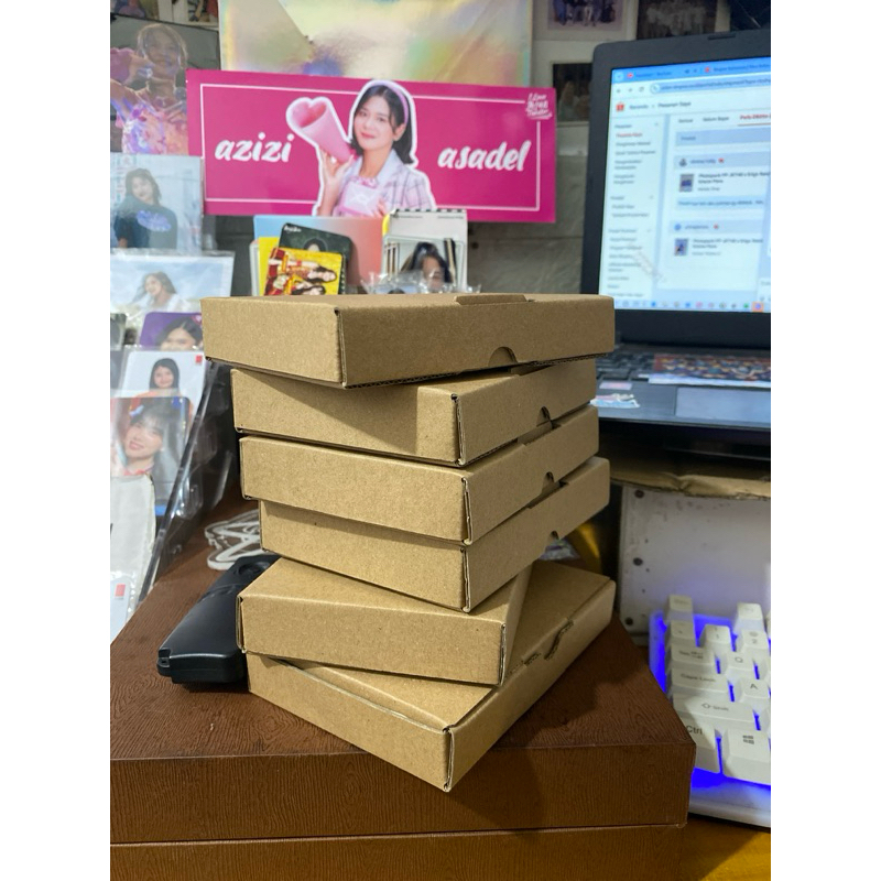 Jual Box Merch JKT48 Gatcha PP PC | Shopee Indonesia