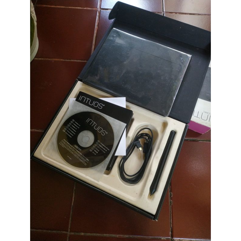 Jual Pentab Wacom intuos Comic touch CTH490 CTH 490 drawing tablet pen ...