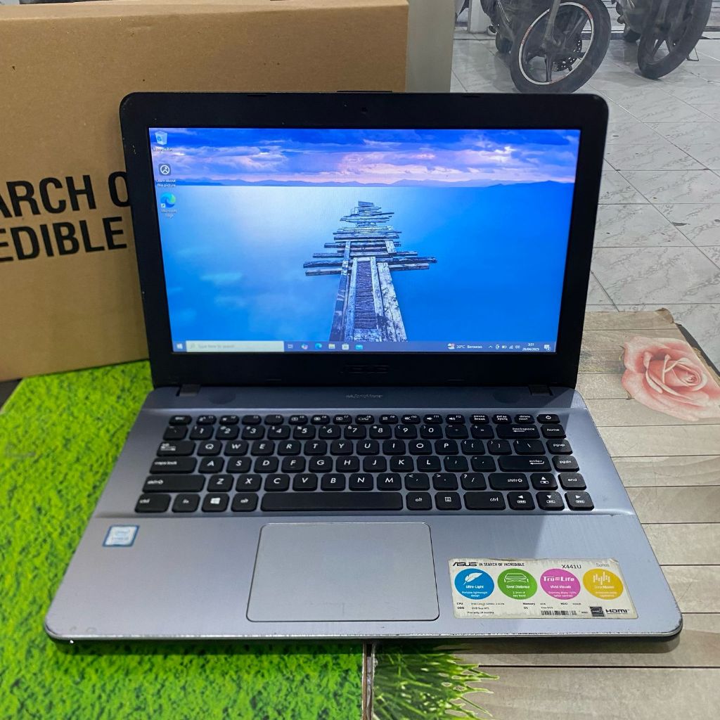 Jual ASUS Vivobook X441U Core i3-6006U 4GB 1TB 14" HD Windows 10 (2nd) | Shopee Indonesia