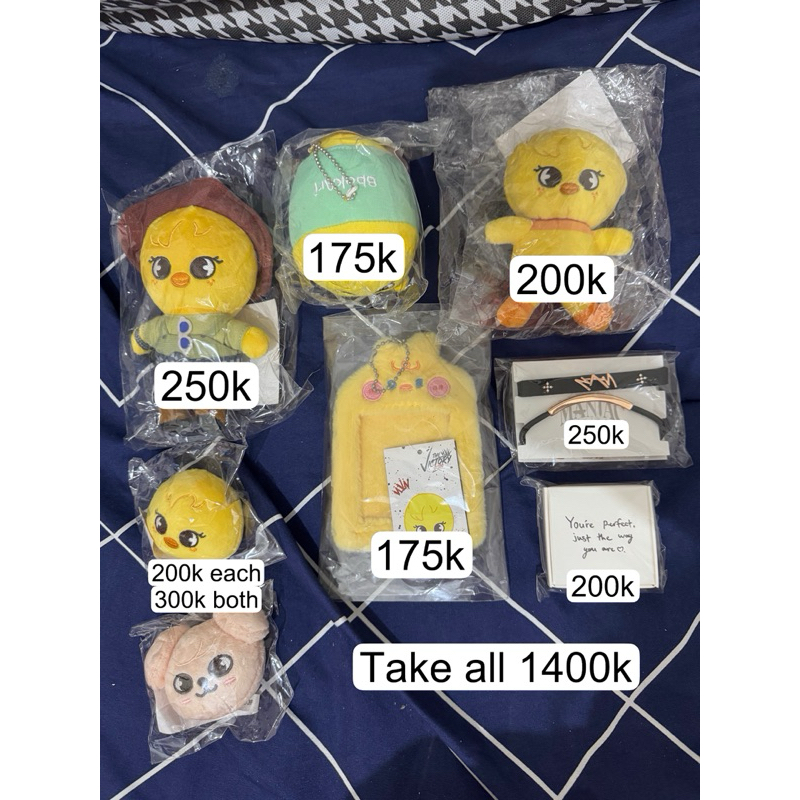 Jual Mixed Stray Kids SKZ StrayKids merchandise SKZOO Bangchan Lee Know ...