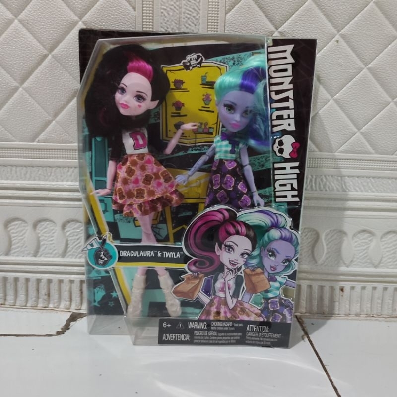 Jual Monster High school spirit Draculaura Twyla | Shopee Indonesia