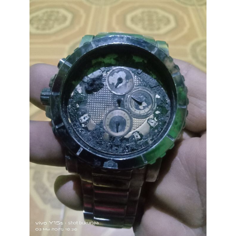 Jual jam tangan bekas/bahan | Shopee Indonesia