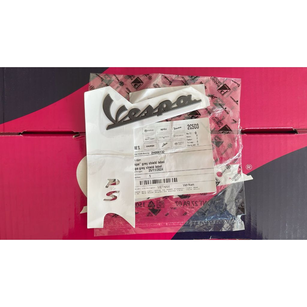 Jual Sparepart Vespa Sticker Emblem Body Vespa Warna Grey Original ...