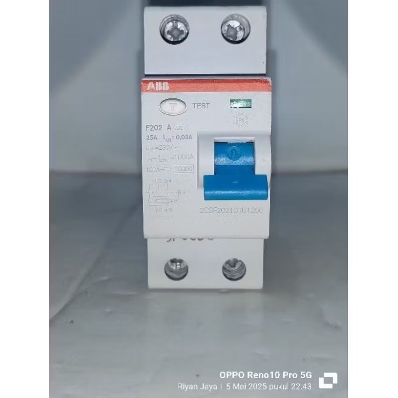 Jual ELCB ABB 25A 0,003A | Shopee Indonesia