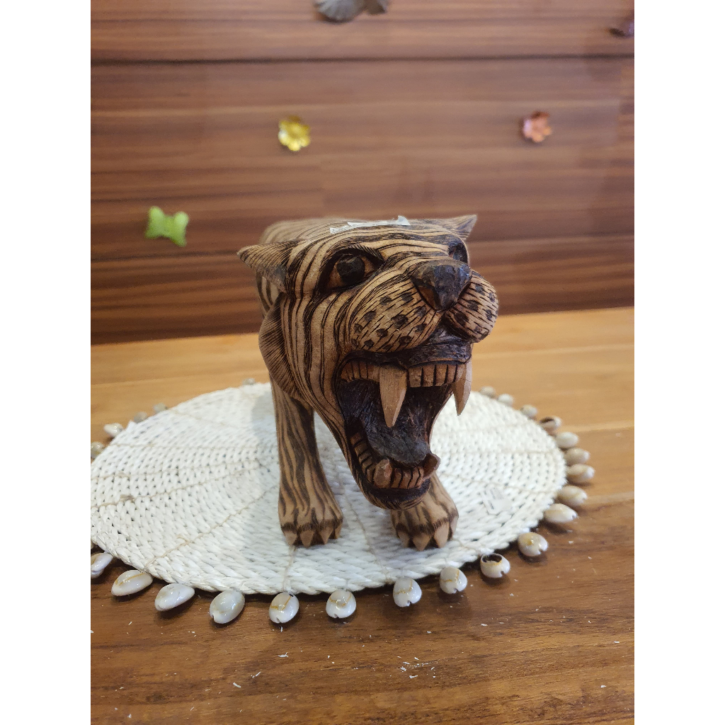 Jual Pajangan Macan Dari Kayu Ukuran 40 cm | Shopee Indonesia