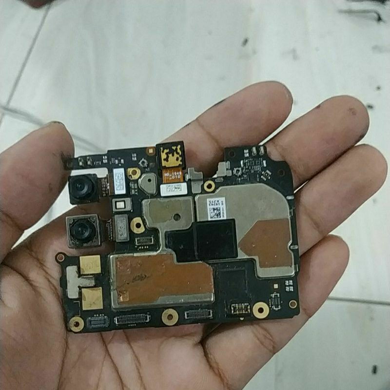 Jual MESIN REALME 5i,mati kaleng kebuka seperti di gambar | Shopee ...