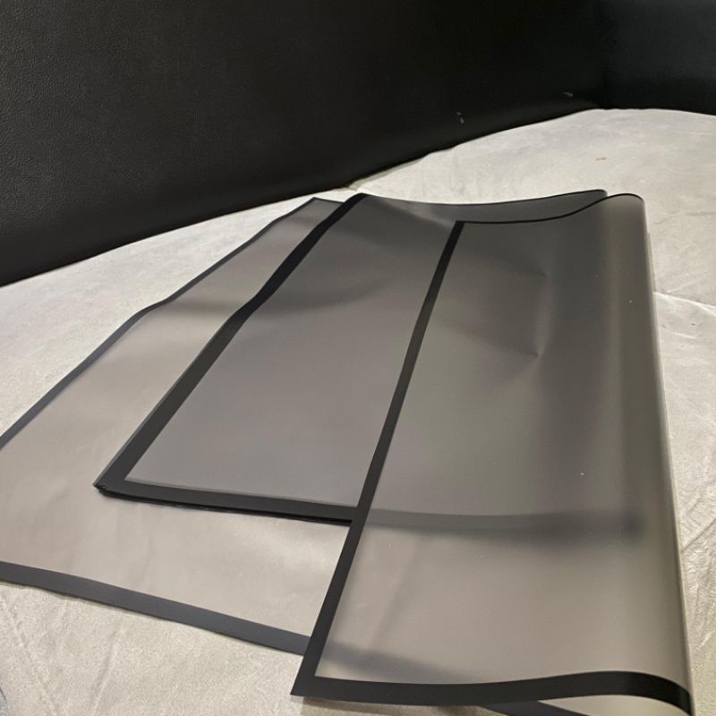 Jual Ready Stock 5 Lembar Kertas Cellophane Transparant Warna Hitam ...