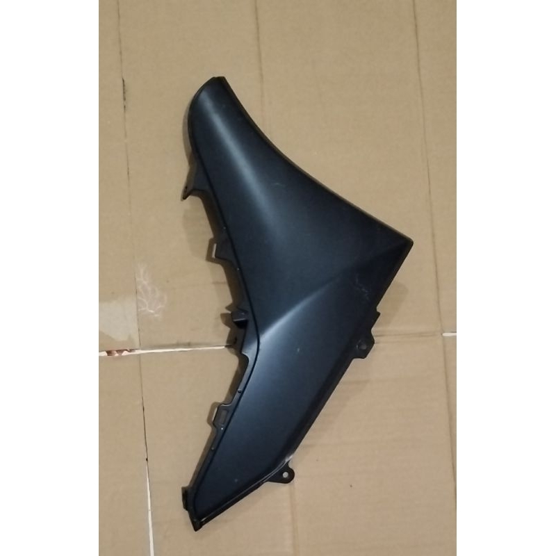 Jual mole side cover sayap bawah kanan n-max new B6H original second ...
