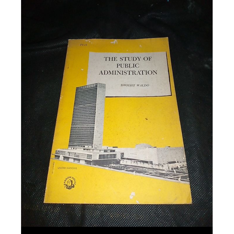 Jual Buku Tua 1955 - The Study of Public Administration yang ditulis ...