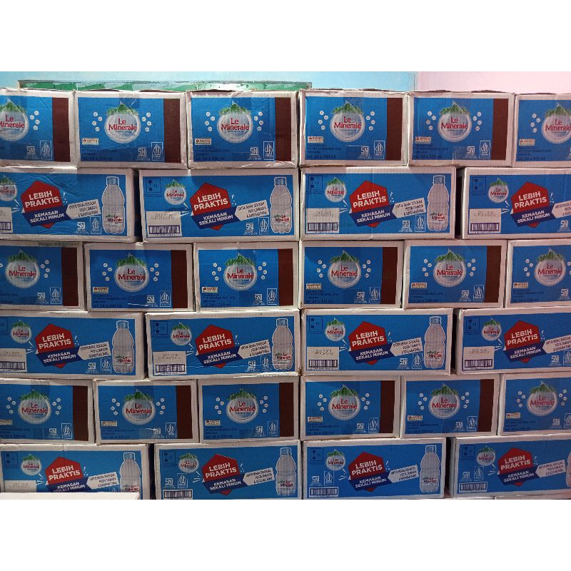 Jual Le Minerale Air Mineral Dalam Kemasan Botol 330 ml [1 Dus / 24 Botol] | Shopee Indonesia