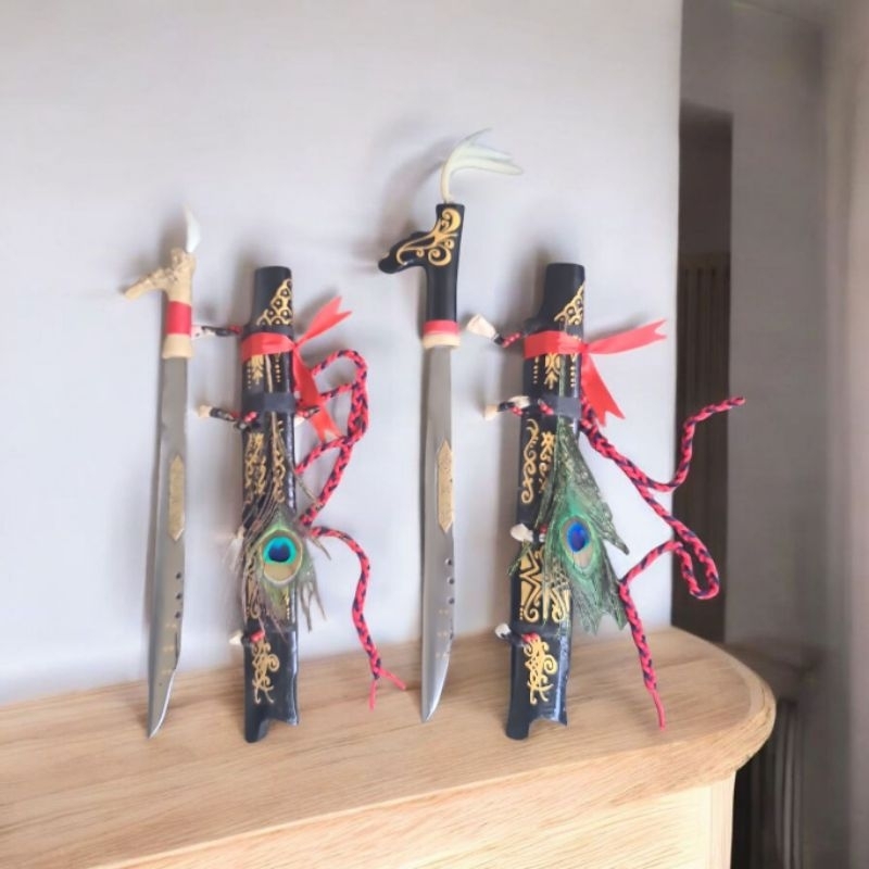 Jual Mandau Hias Fiber Kayu 50cm Karya Seni Tradisional Dayak | Shopee ...