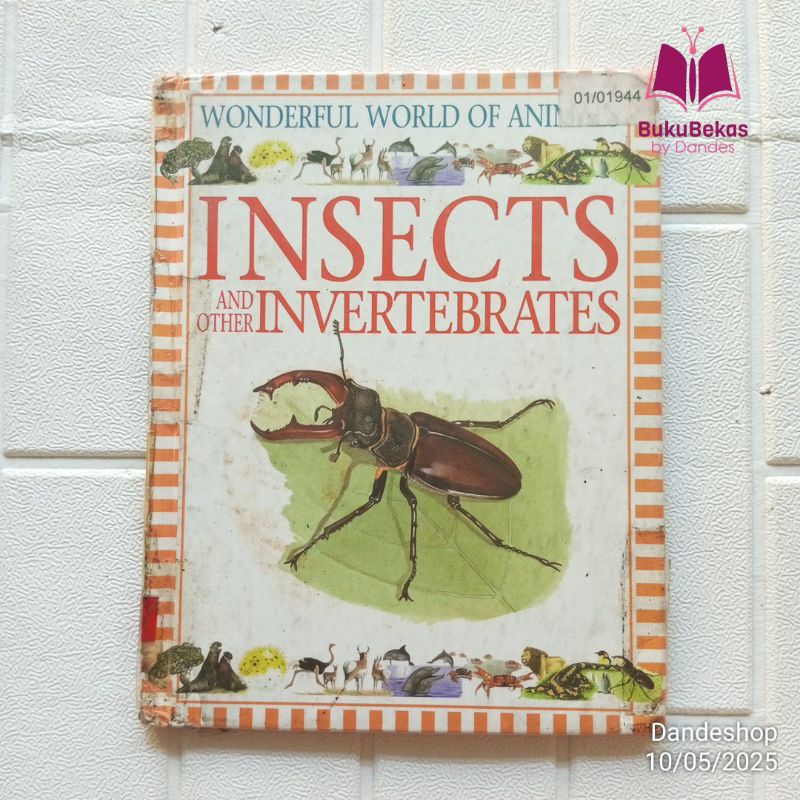 Jual Insects and other Invertebrates - Wonderful World Of Animals ...
