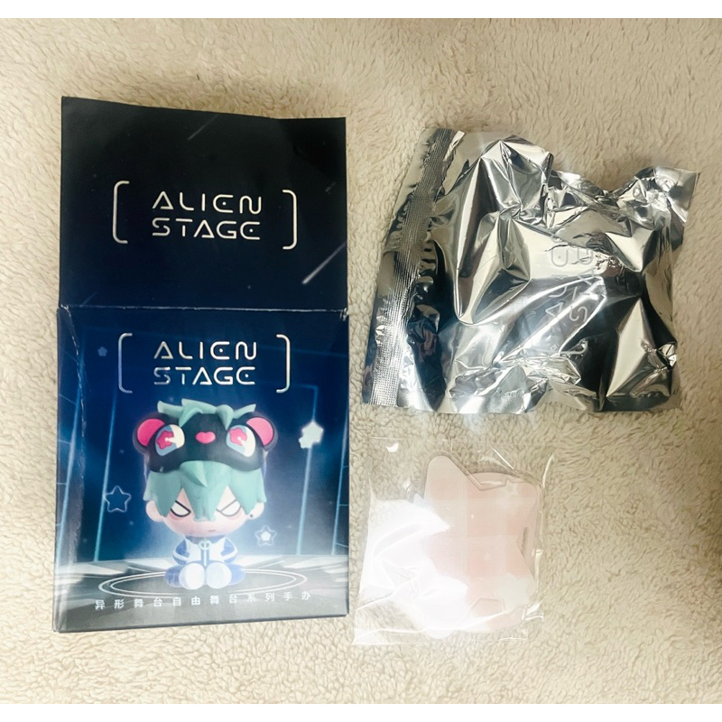 Jual ALNST Sealed Chibi figure AAB LUKA MERCH Alien stage vivinos Qmeng ...