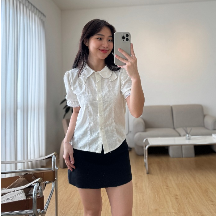 Jual (Eunji’s Vault) Luna Top Blouse Wanita Putih Lengan Puff Renda ...