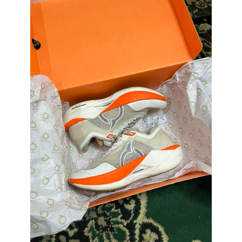 Jual sepatu running ortuseight solar original ex store resmi | Shopee ...