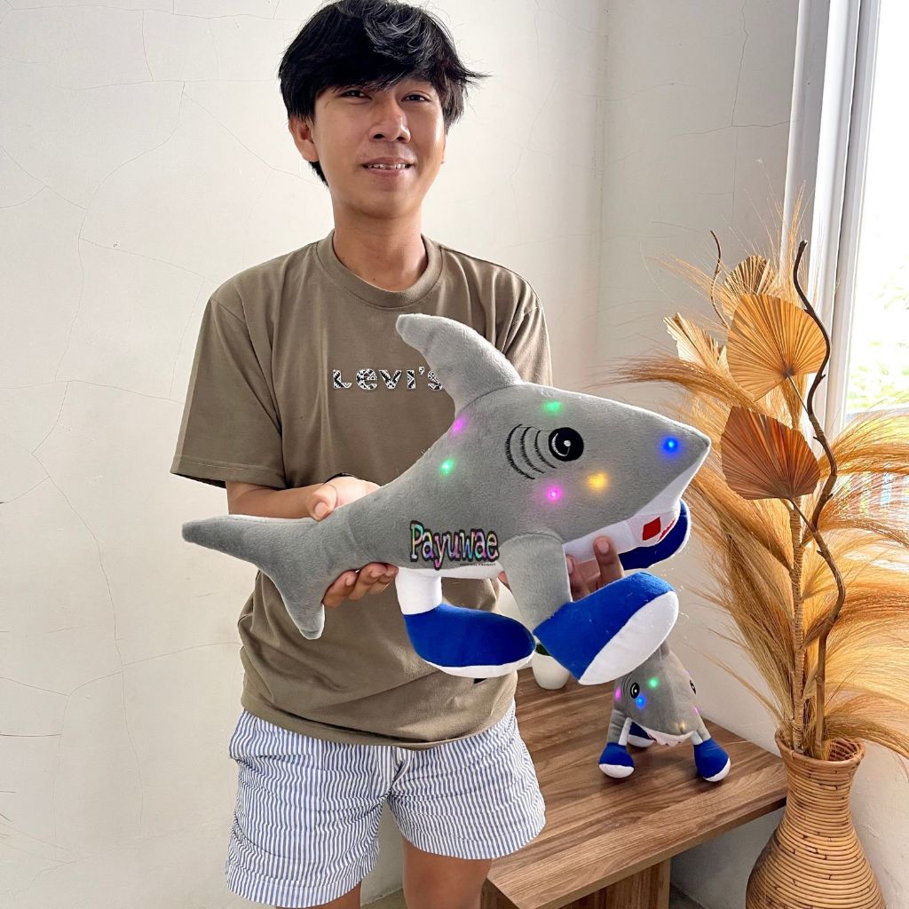 Jual BONEKA ANOMALI HIU TRALALERO TRALALA 40CM PAKAI LAMPU LED SERIES ...