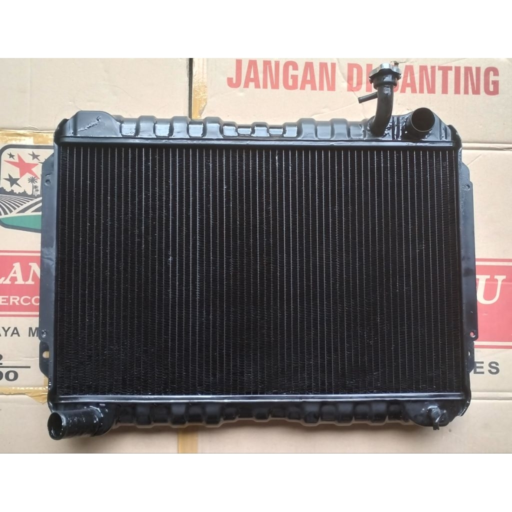 Jual Radiator kijang kapsul bensin 2000 cc/krista manual ori denso ...