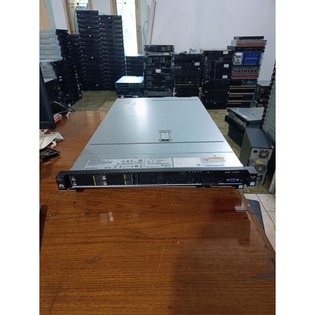 Jual Huawei Mikrotik x86-64 56 CPU 4* SFP+10G | Shopee Indonesia