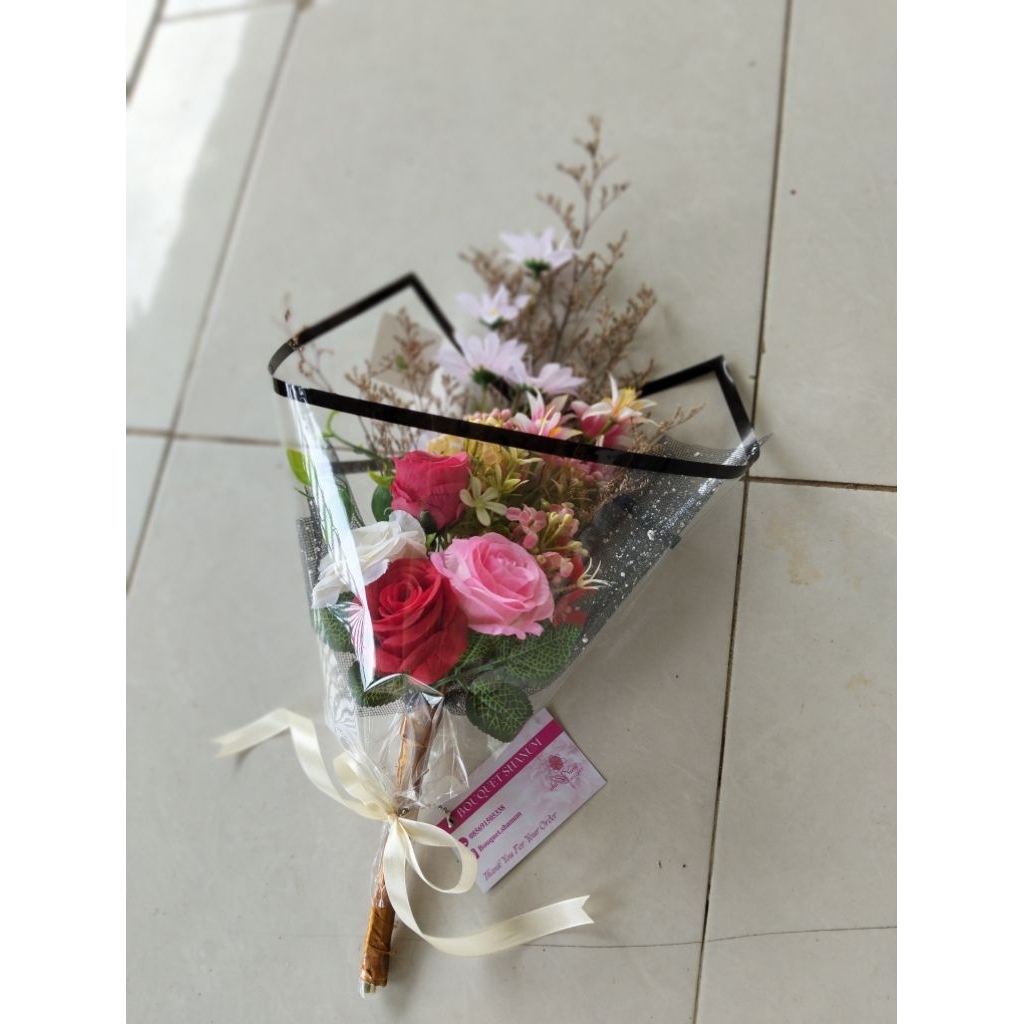 Jual buket bunga genggam/ buket bunga tangkai | Shopee Indonesia
