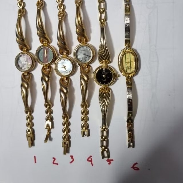 Jual jam tangan arloji wanita RANTAI GOLD MUNGIL WARNA VINTAGE diameter ...