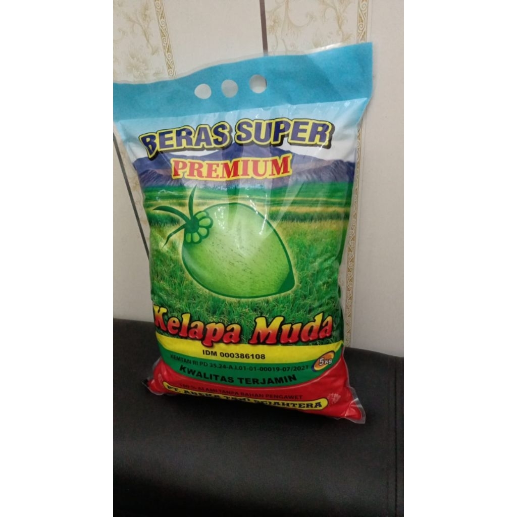 Jual BERAS KELAPA MUDA 5KG | Shopee Indonesia