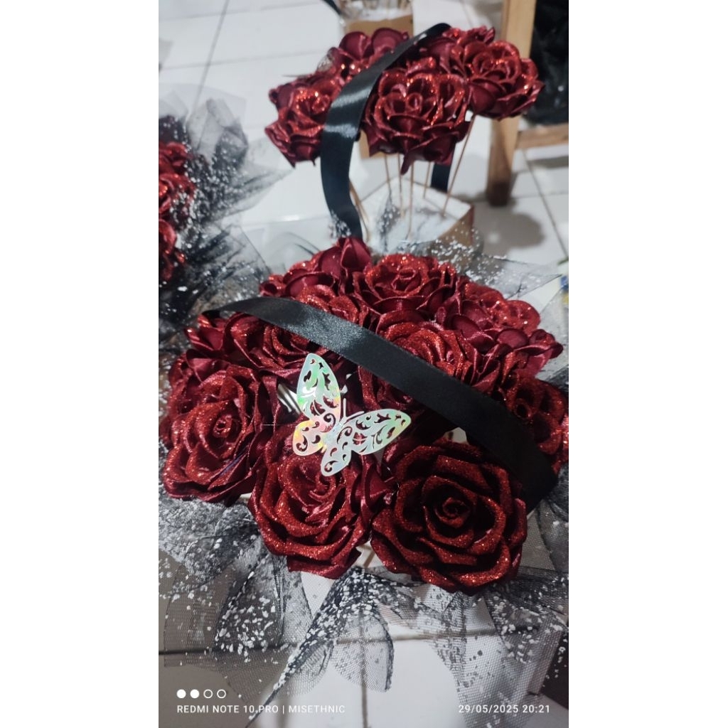 Jual Tile Salju Perlembar Ukuran 50x50 cm Kertas Pembungkus Buket ...