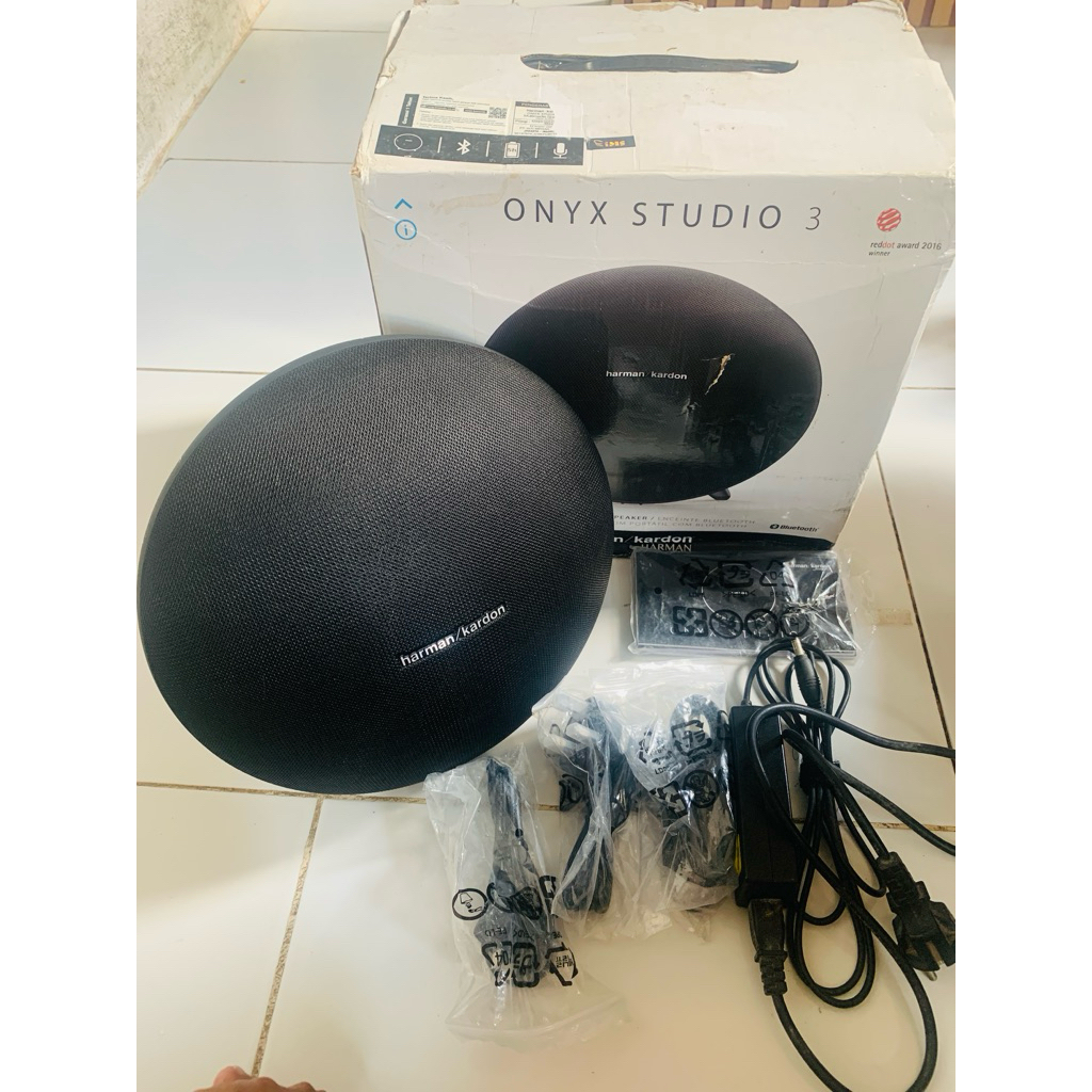 Jual harman kardon onyx 3 warna black mulus | Shopee Indonesia