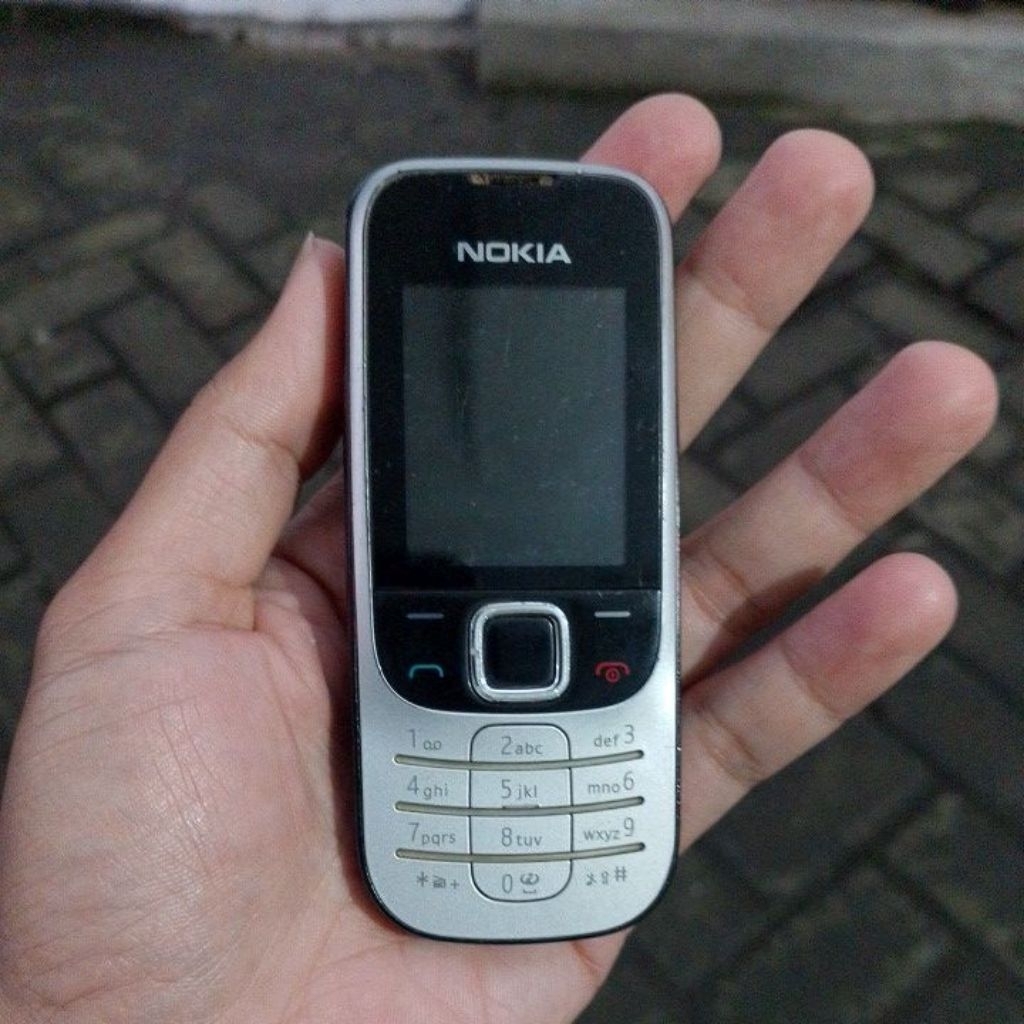 Jual Handphone HP Nokia 2330 C-2 | Shopee Indonesia