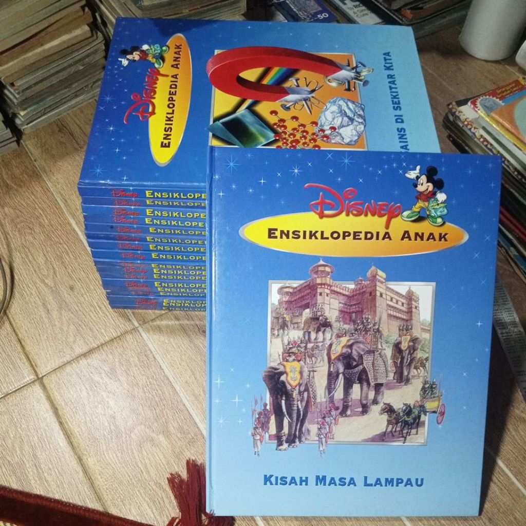 Jual buku Disney, ENSIKLOPEDIA ANAK, kondisi baik, bahasa Indonesia ...