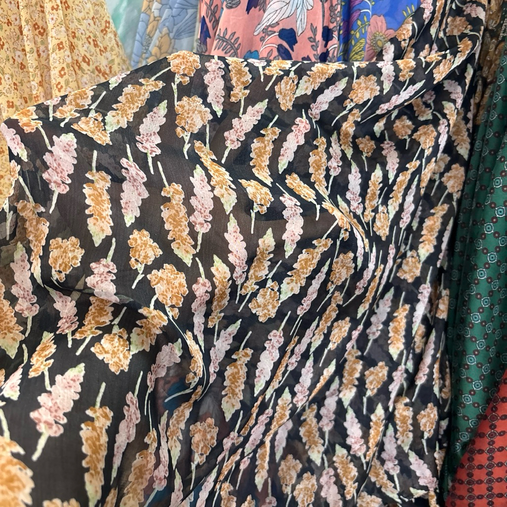 Jual Kain Sifon Sutra Motif - kain sifon yoryu motif bunga - kain sifon ...