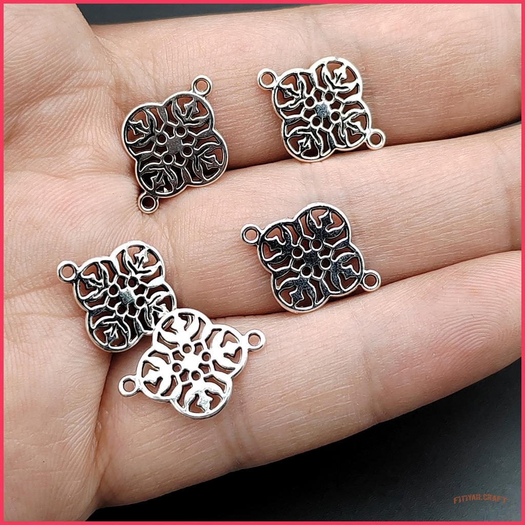 Jual Liontin Motif Bunga Tribal Warna Perak Charm Konektor Kalung ...