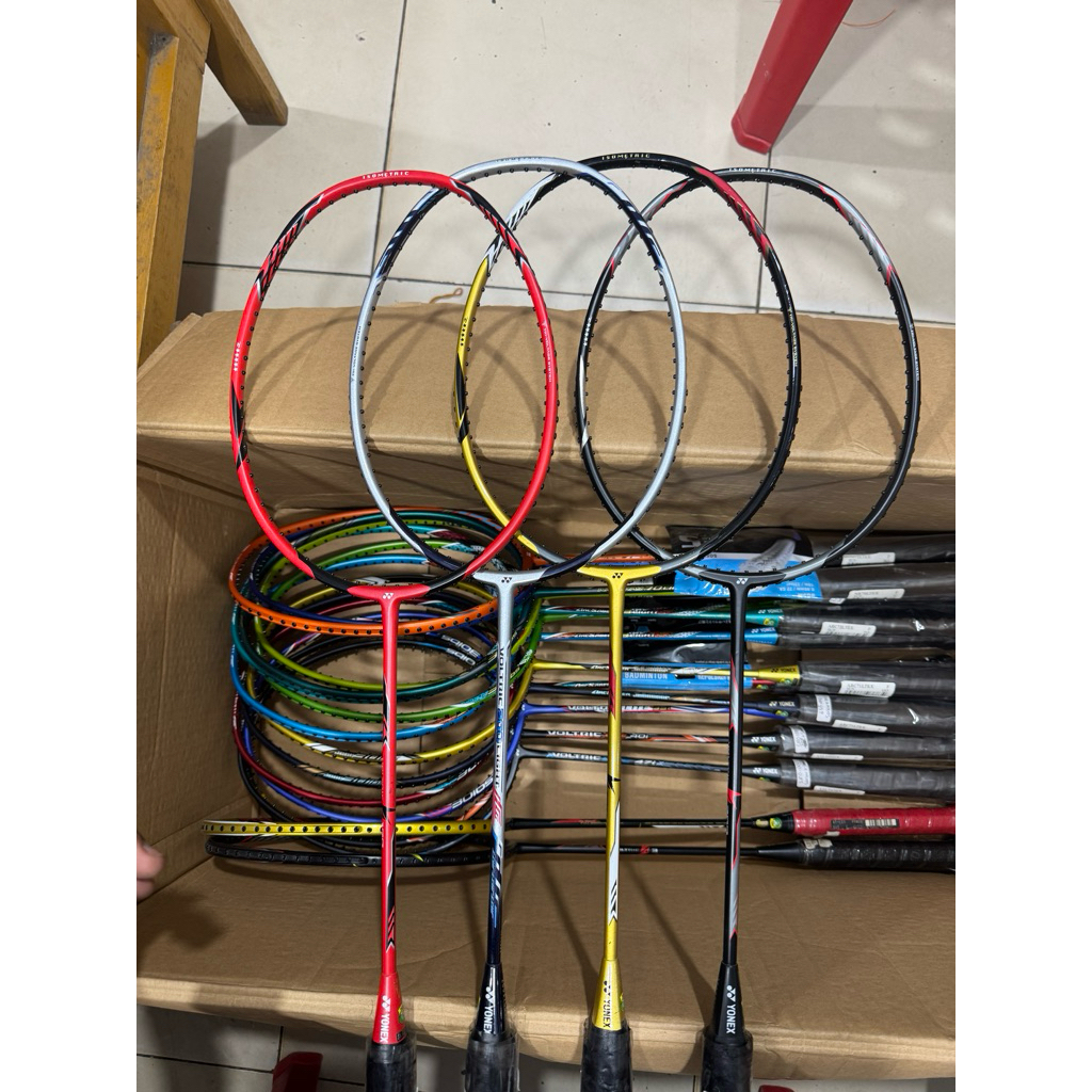 Jual Yonex Badminton Frame Voltric 100 LD Voltric 100 LCW Voltric 200 ...