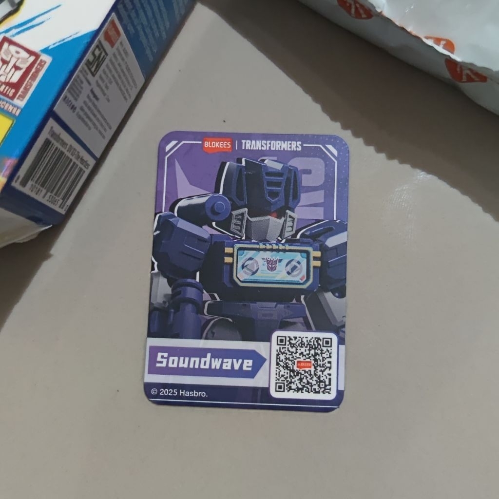 Jual Blokees Transformers Defender Wave 3 Soundwave Reguler | Shopee ...