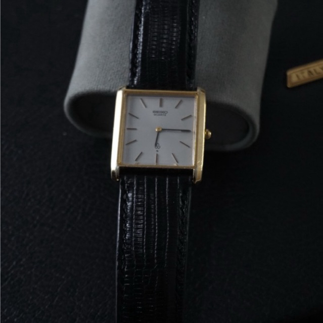 Jual Seiko type Quartz Tank Big Size Solid Gold Plated (SGP) grey dial ...