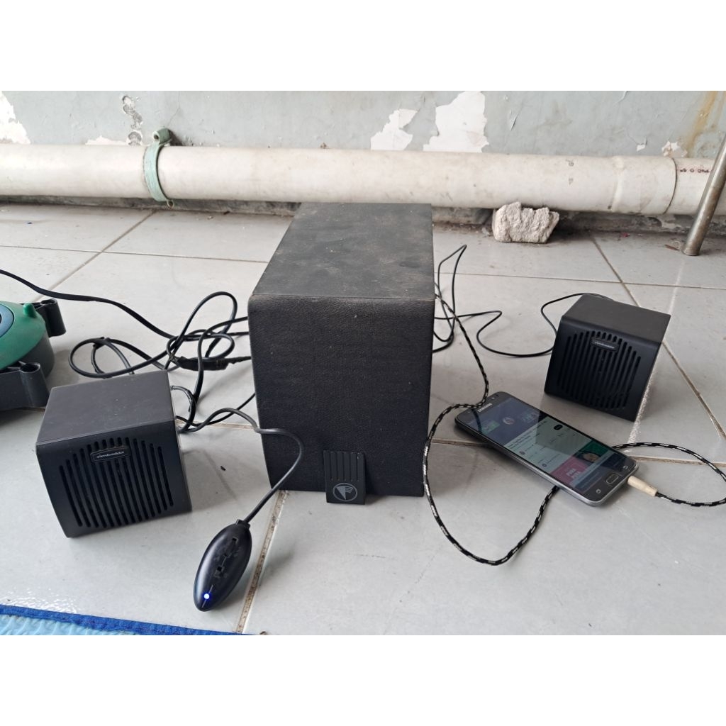 Jual Speaker aktif SIMBADDA CST-z100, bass vocal volume normal | Shopee ...