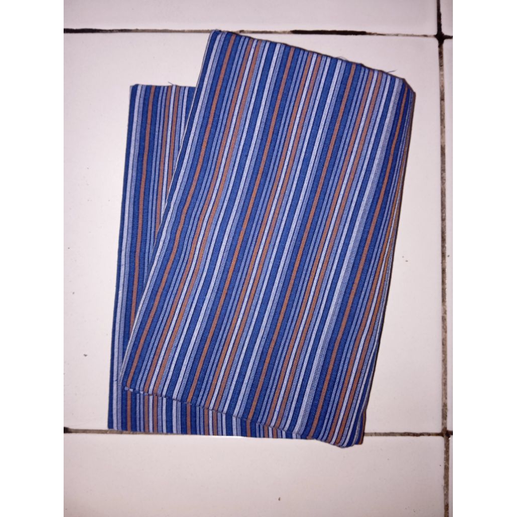 Jual Kain Lurik Tenun atbm motif salur biru | Shopee Indonesia