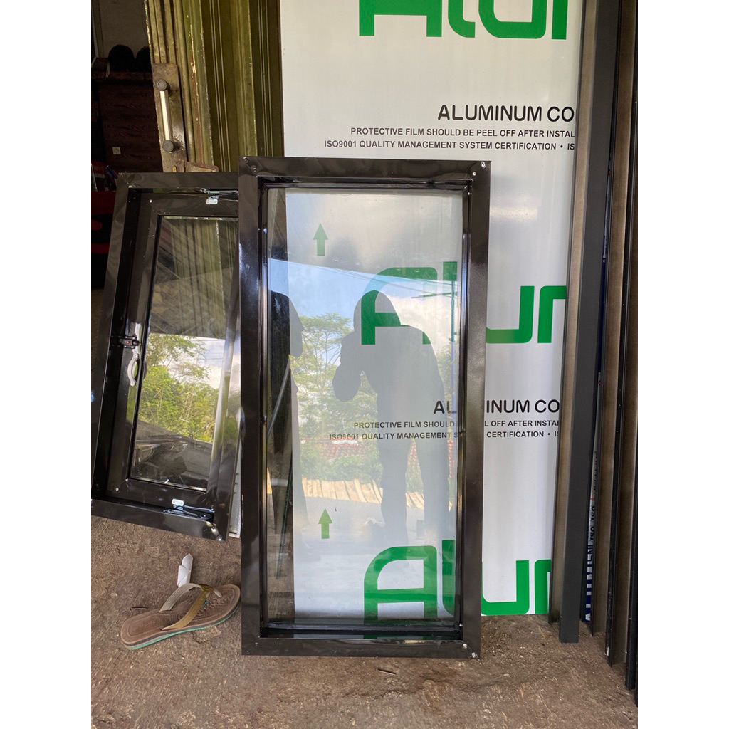 Jual jendela full kaca | jendela kaca mati | jendela ventilasi cahaya ...
