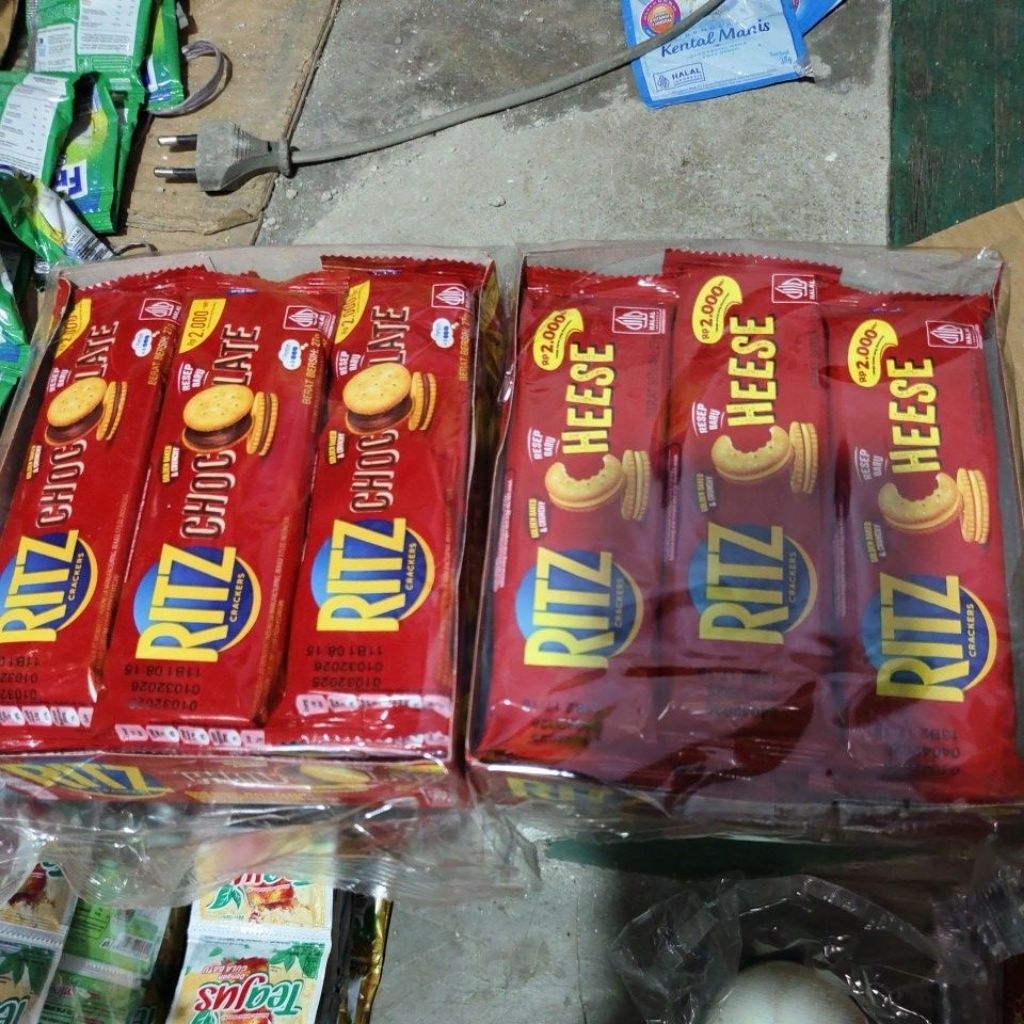 Jual RITZ CHEESE & CHOCOLATE CRACKERS|ISI 12PC @ 27g | Shopee Indonesia